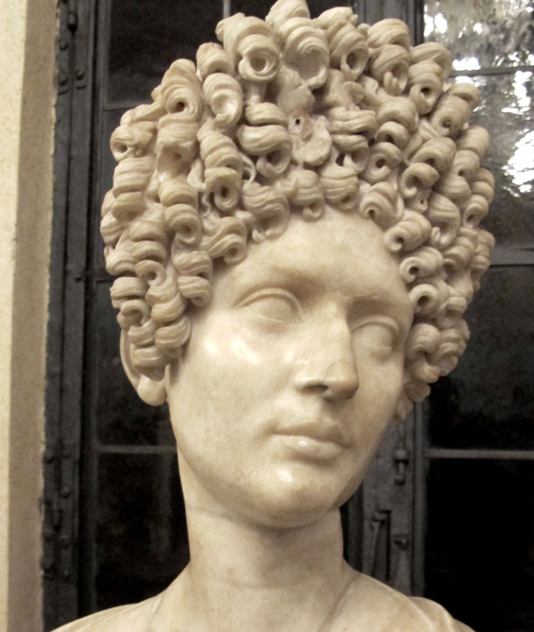 Hairstyling in Ancient Roma | Un po' di pepe